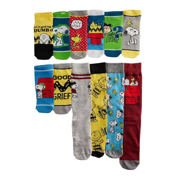 Peanuts | Accessories | New 2 Pack Peanuts Snoopy Socks Bundle Gift Set ...
